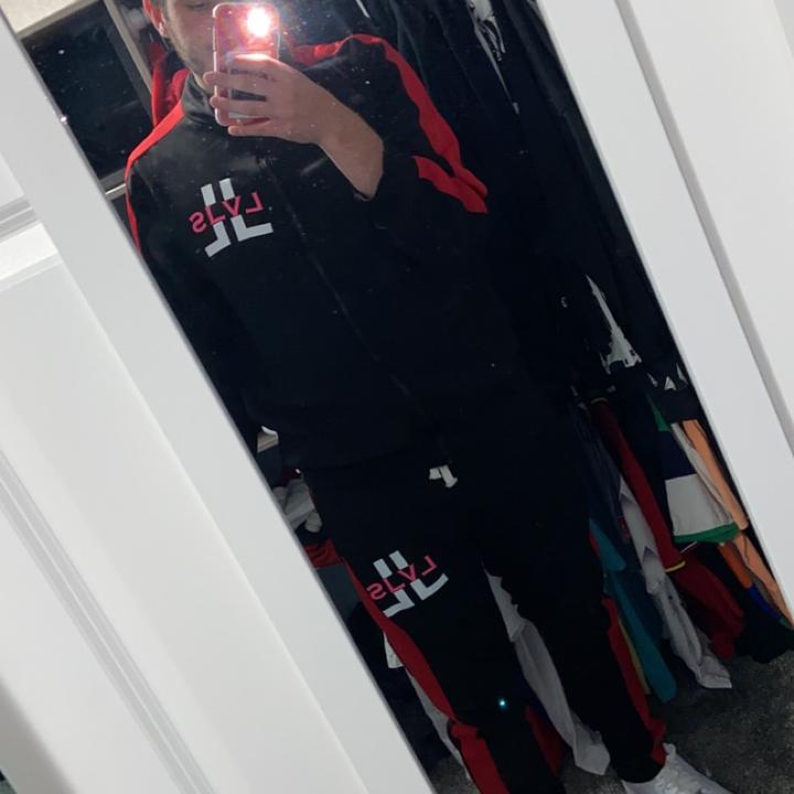 heldo- @yheldo TikTok 分析|プロフィール、動画、ハッシュタグ | Exolyt