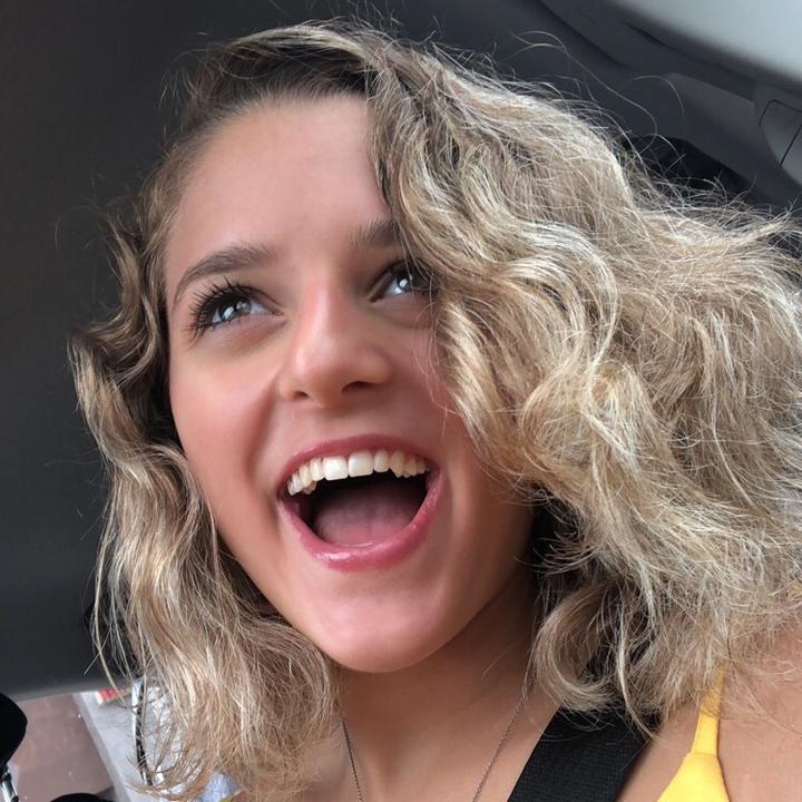Sydney 💜💜 (@sydney1227) Official TikTok | Watch Sydney 💜💜's Newest ...
