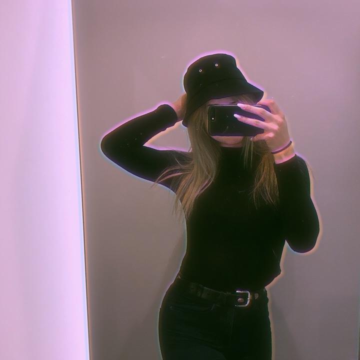 𝓙𝓮𝓷𝓷𝔂 ♕ - @jennxyzz TikTok Analytics | Profile, videos & hashtags | Exolyt
